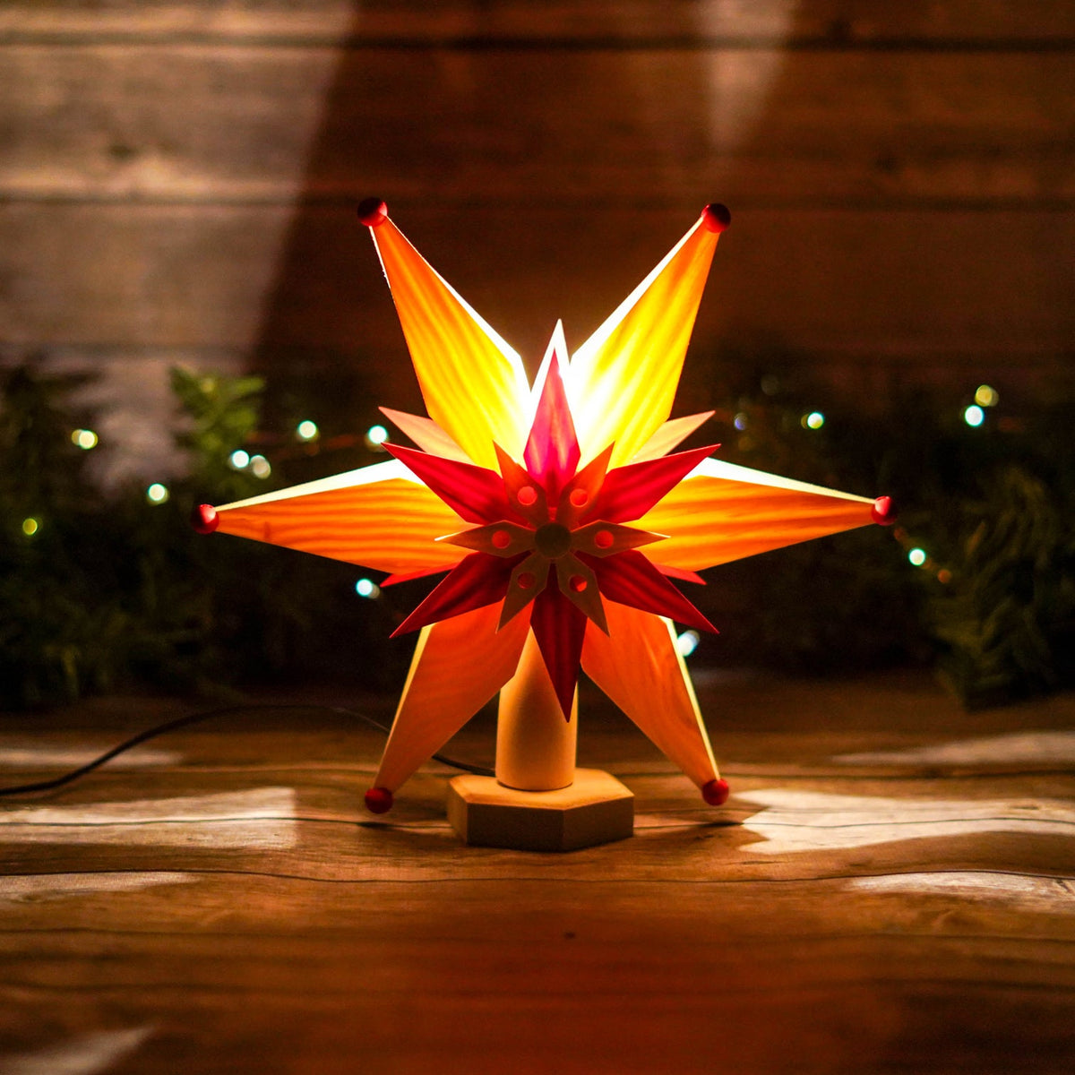 Electric Red + Natural Wood Star, tree topper – Woody's Mercantile